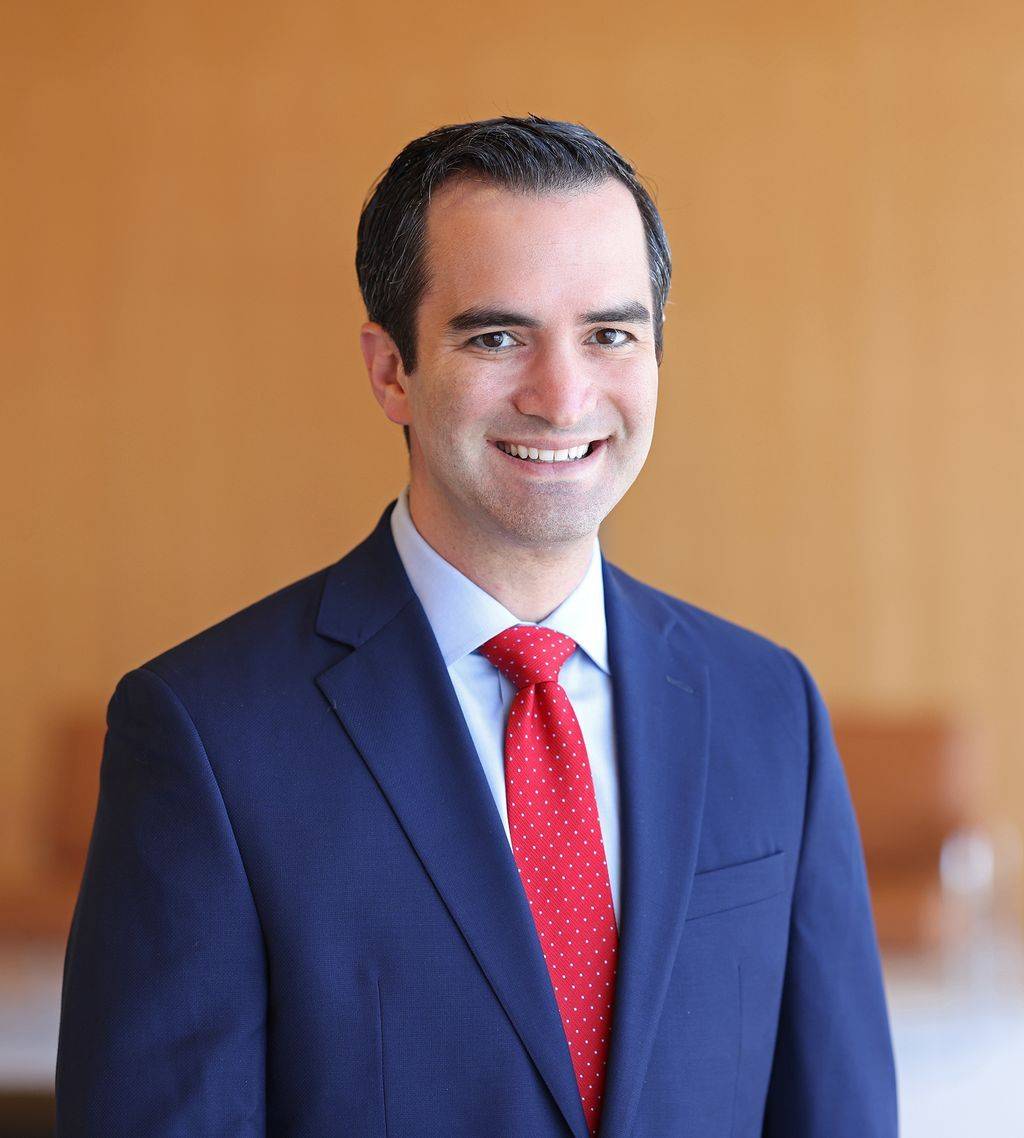 Moshe B. Broder | Jenner & Block LLP | Law Firm