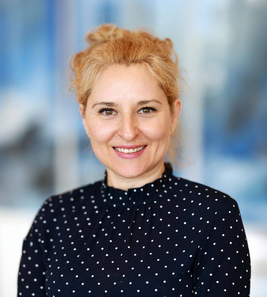 Katya R. Lewandowska | Jenner & Block LLP | Law Firm